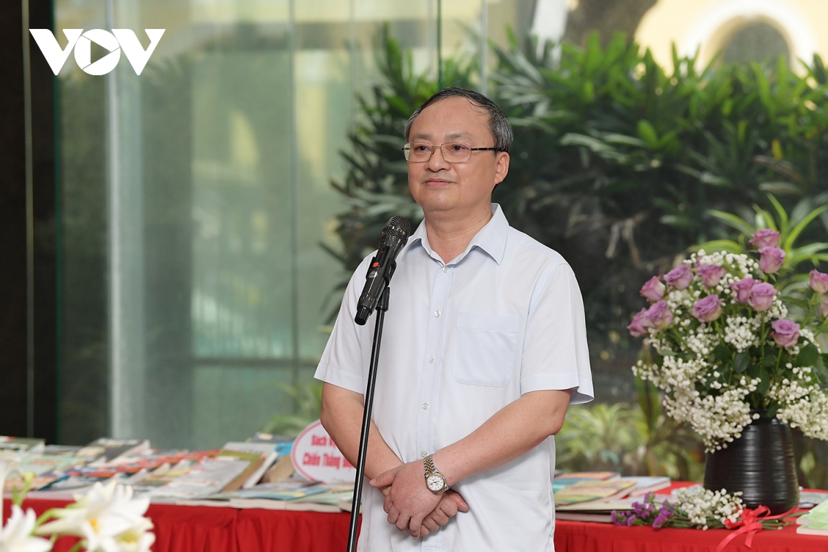 VOV displays books at Hanoi headquarters