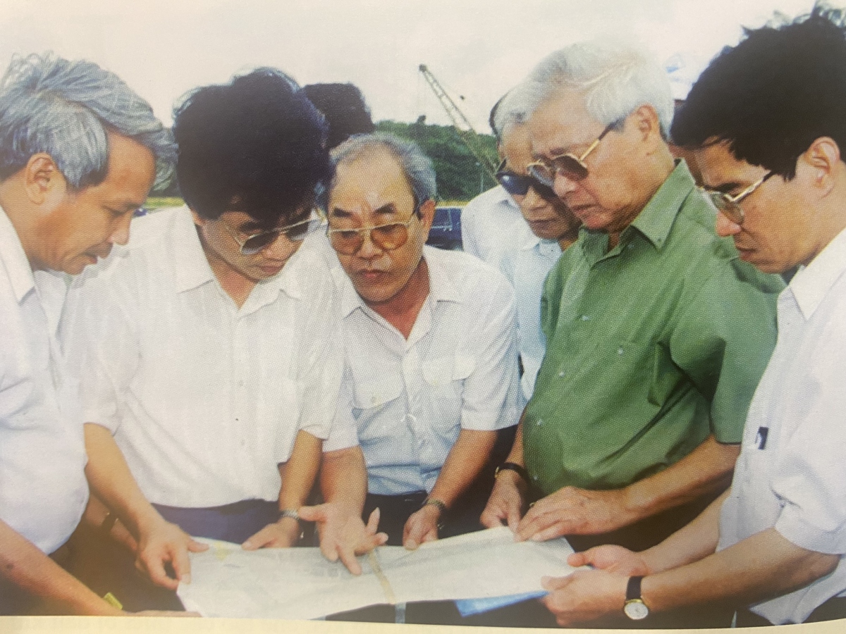 Những hình ảnh tư liệu quý về Thủ tướng Võ Văn Kiệt