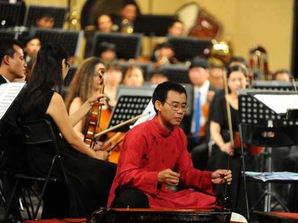 « Dan bau », le monocorde des Vietnamiens